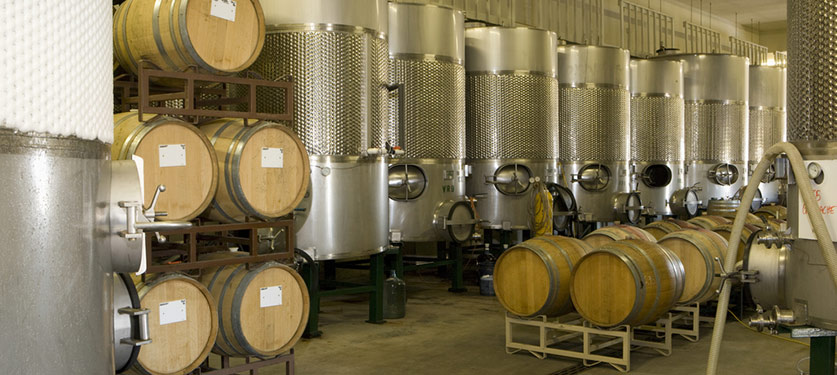 Nitrogen for Wine Sparging, Bottling and Blanketing – Domnick | Part of ...